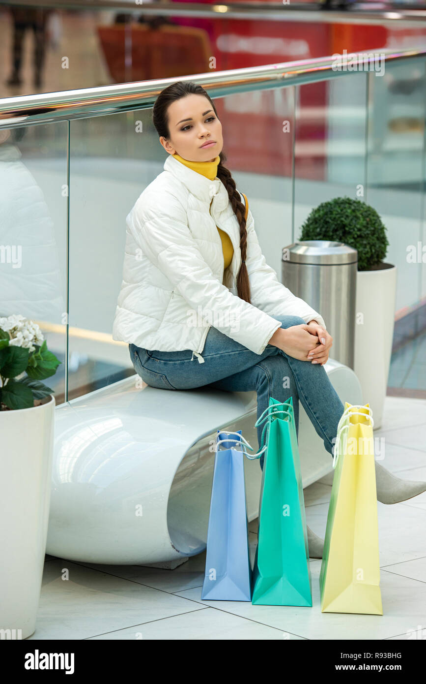 Bench in mall hi-res stock photography and images - Alamy