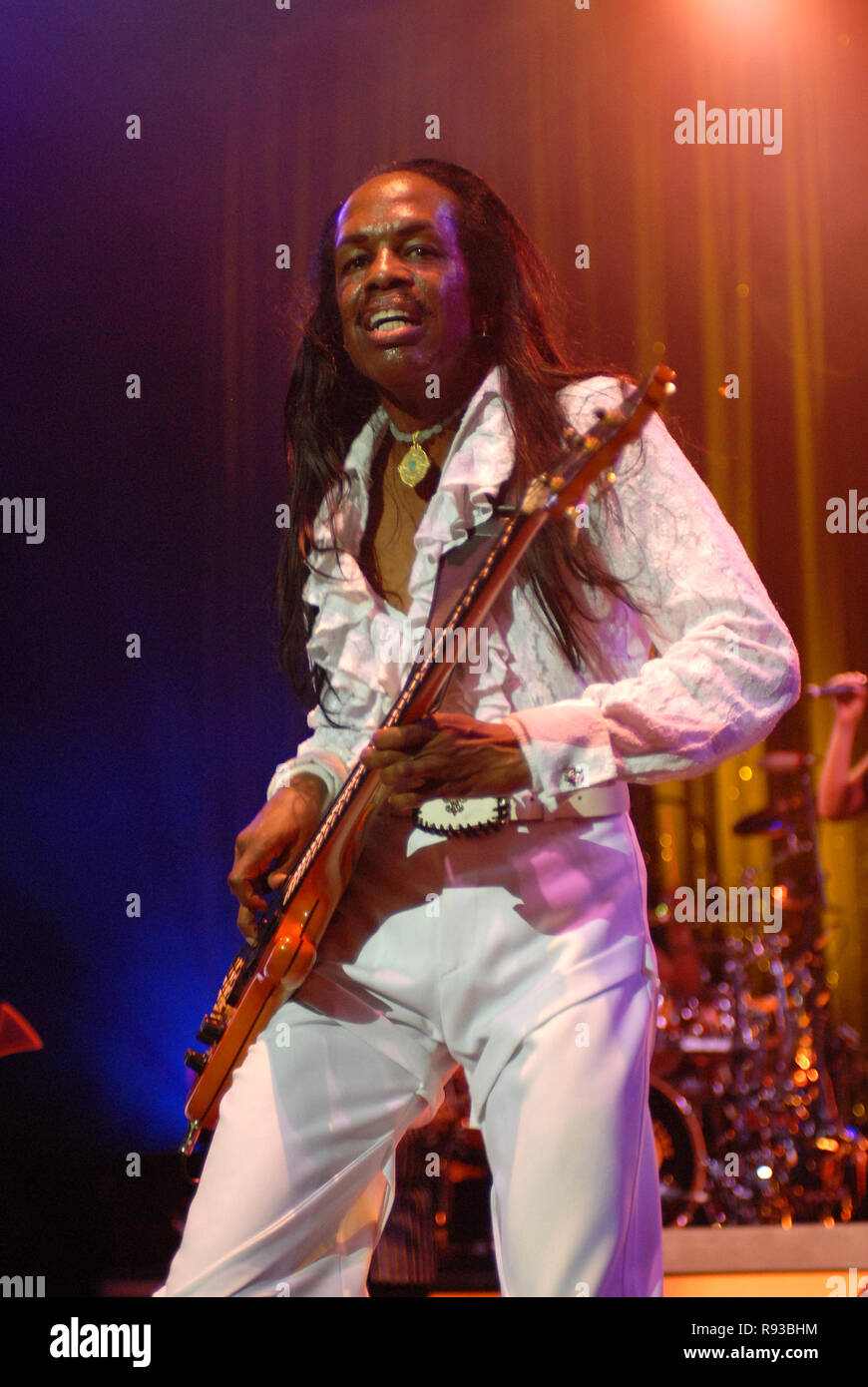 Verdine White with Earth Wind and Fire performs in concert at the ...