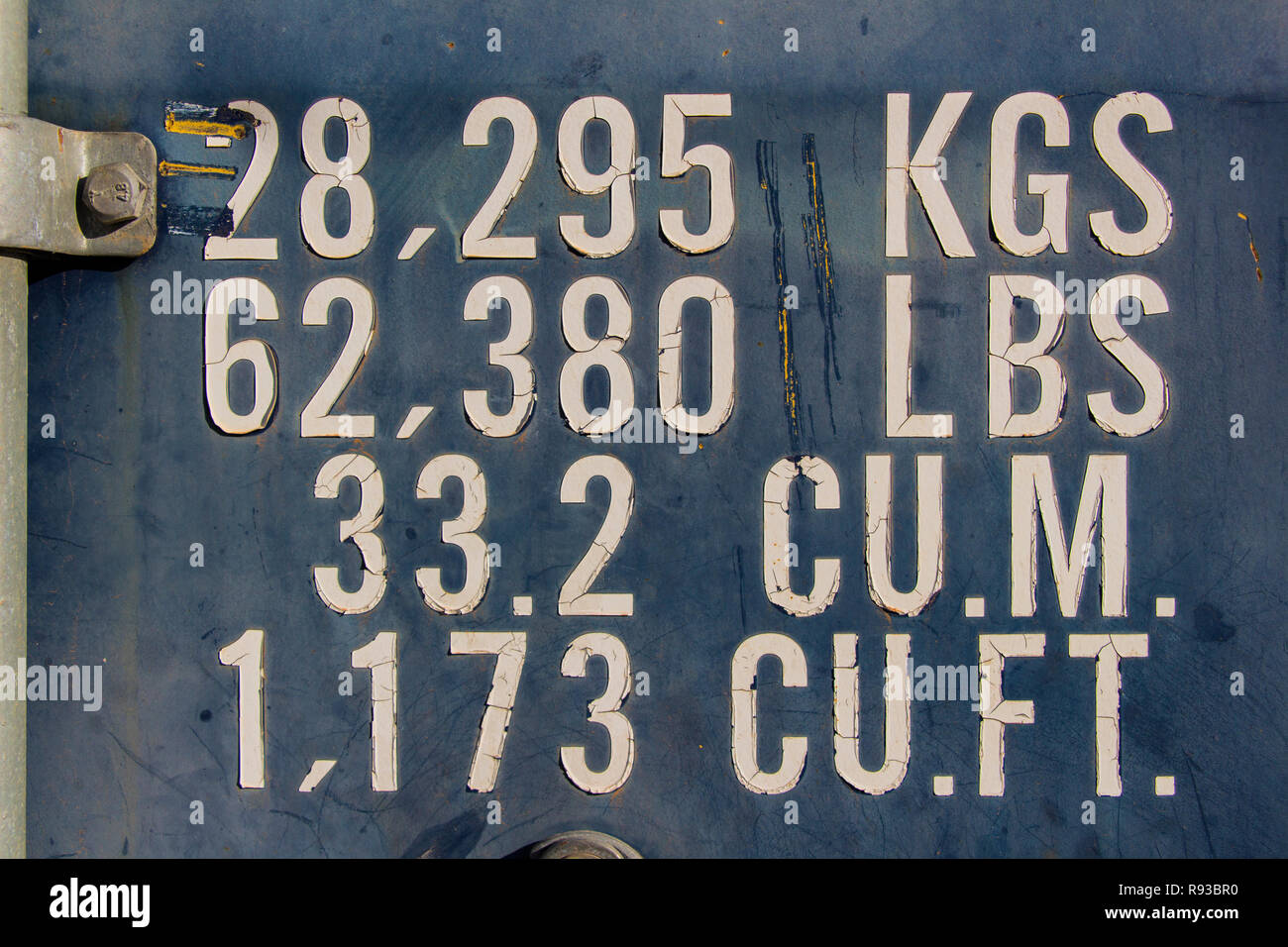 Container numbers hi-res stock photography and images - Alamy