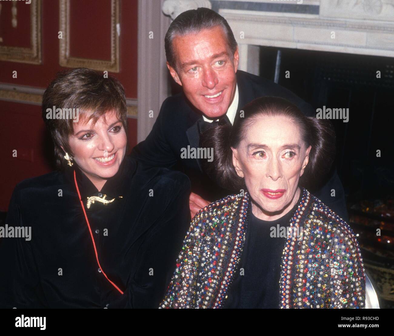 Liza Minnelli, Halston and Martha Graham Undated Photo By John Barrett ...