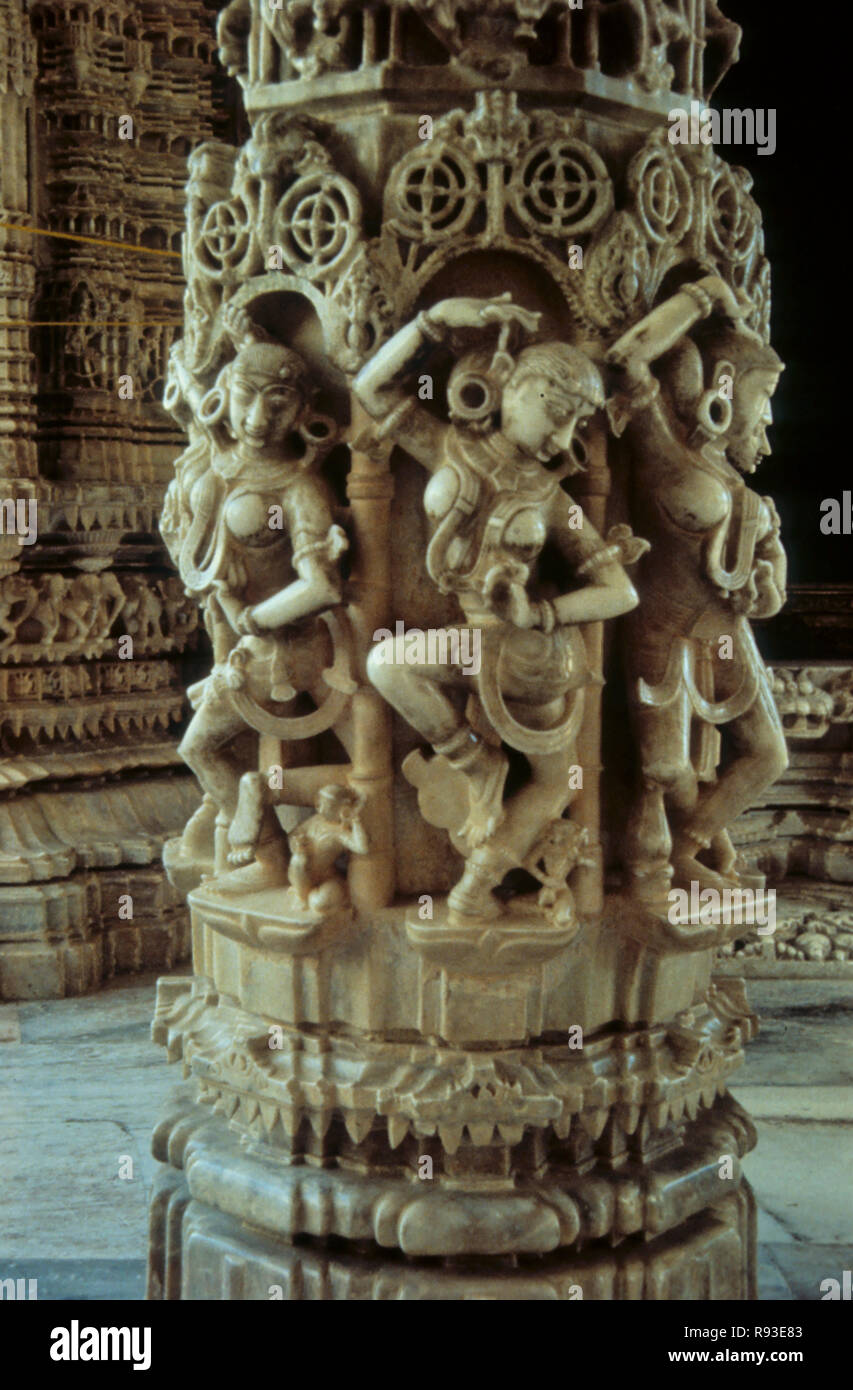 Dilwara jain temple hi-res stock photography and images - Alamy