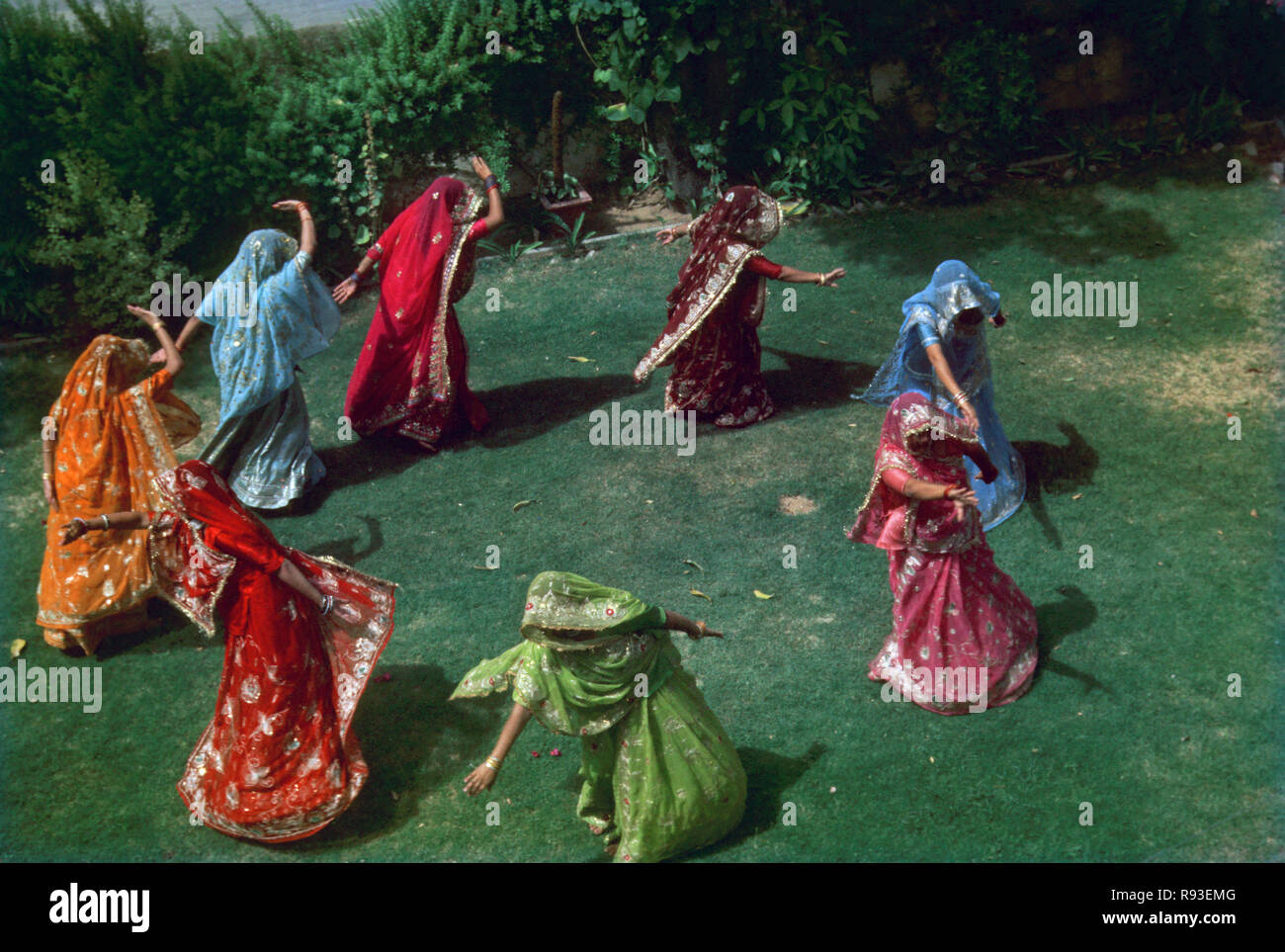 Garba hi-res stock photography and images - Alamy