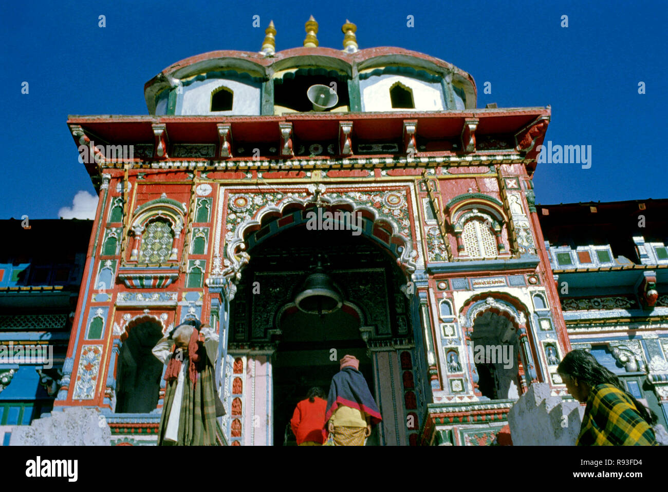 badrinath temple, Uttaranchal, india Stock Photo - Alamy