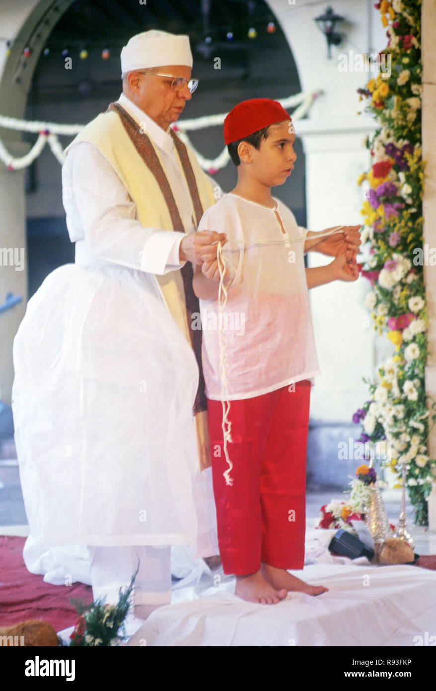 Parsi navjot ceremony, Mumbai, India Stock Photo - Alamy