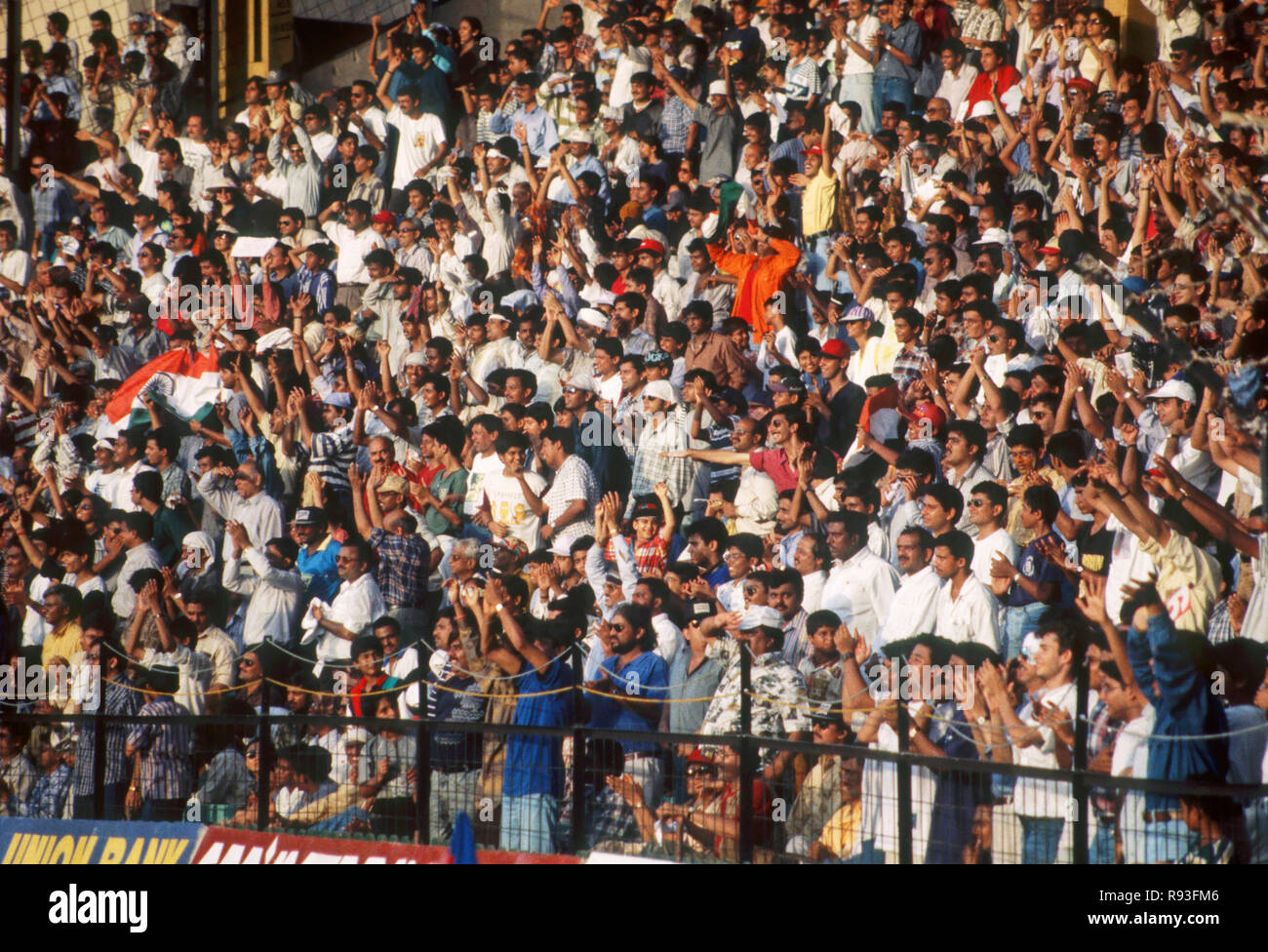 Cricket hi-res stock photography and images - Alamy