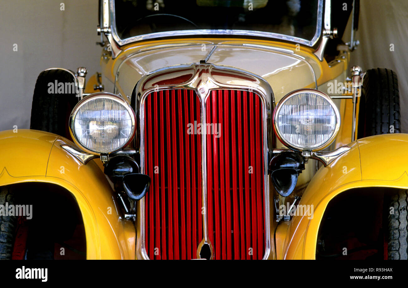 Locomotive cars hi-res stock photography and images - Alamy