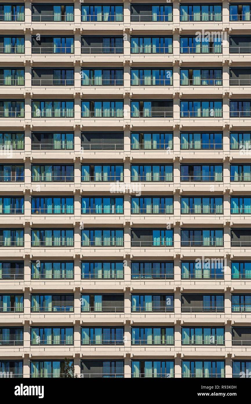 Monotonous hi-res stock photography and images - Alamy