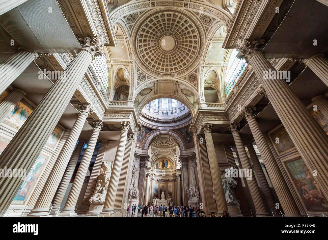 Pantheon paris interior hi-res stock photography and images - Alamy