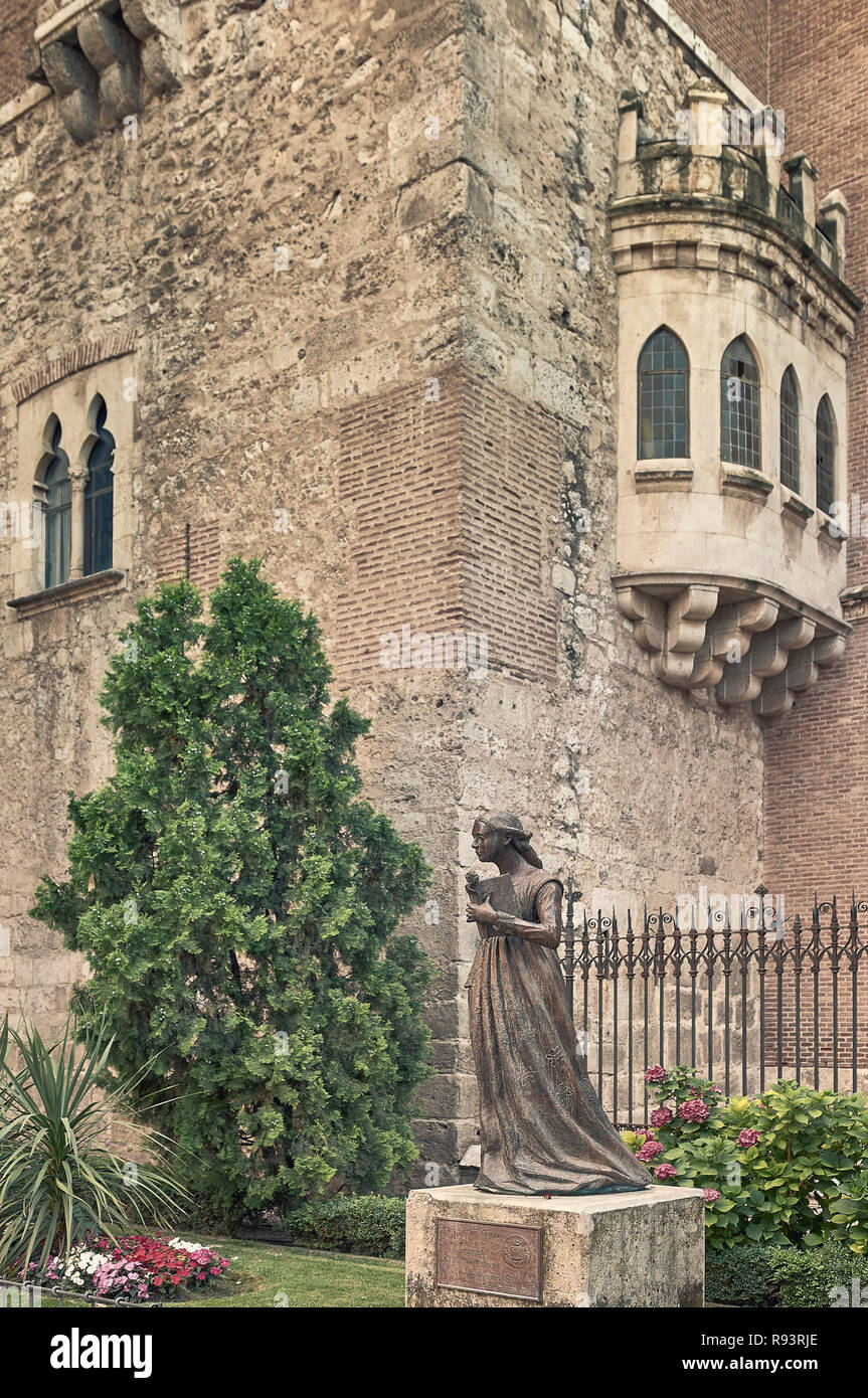 Statue of Catalina de Aragón, in front of the Archbishop's Palace of ...