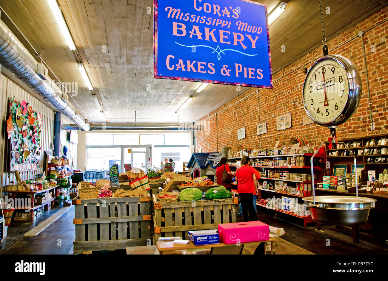 Old Bakery Grocery High Resolution Stock Photography and Images - Alamy