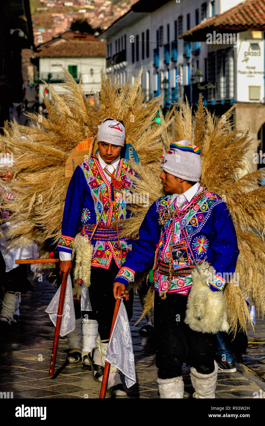Dancers preparing for the Raqchi traditional dance festival Stock Photo ...