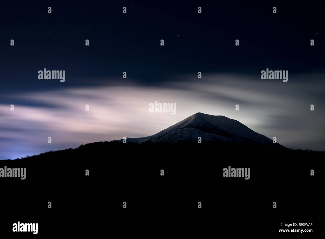 Niseko onsen hi-res stock photography and images - Alamy
