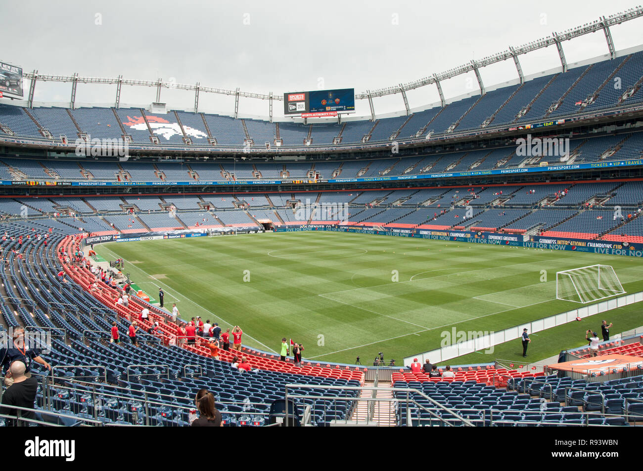 Denver Broncos Stadium NFL Stock Photo - Alamy