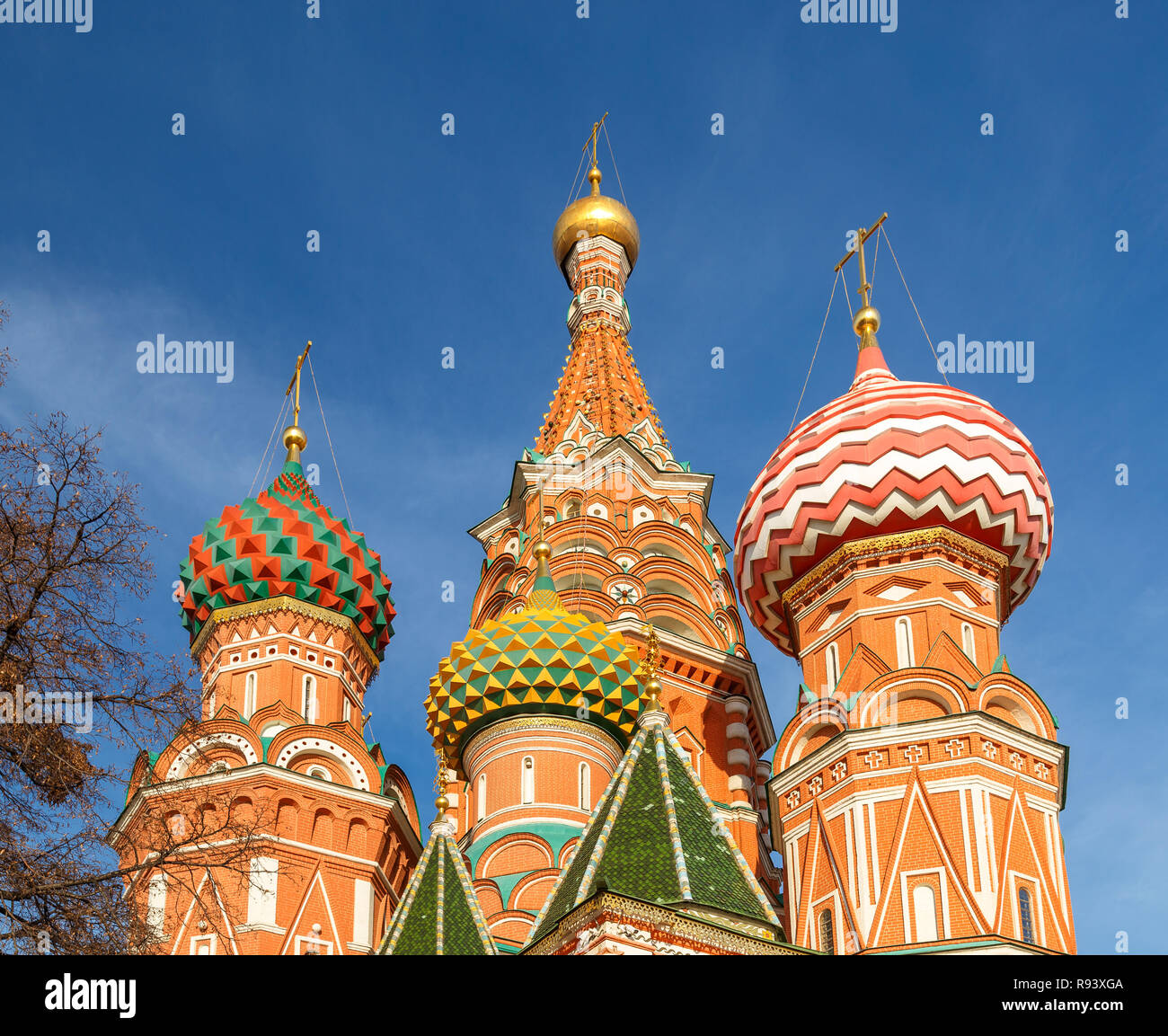 St Basil`s Cathedral and Kremlin on Red Square, Moscow, Russia. This ...