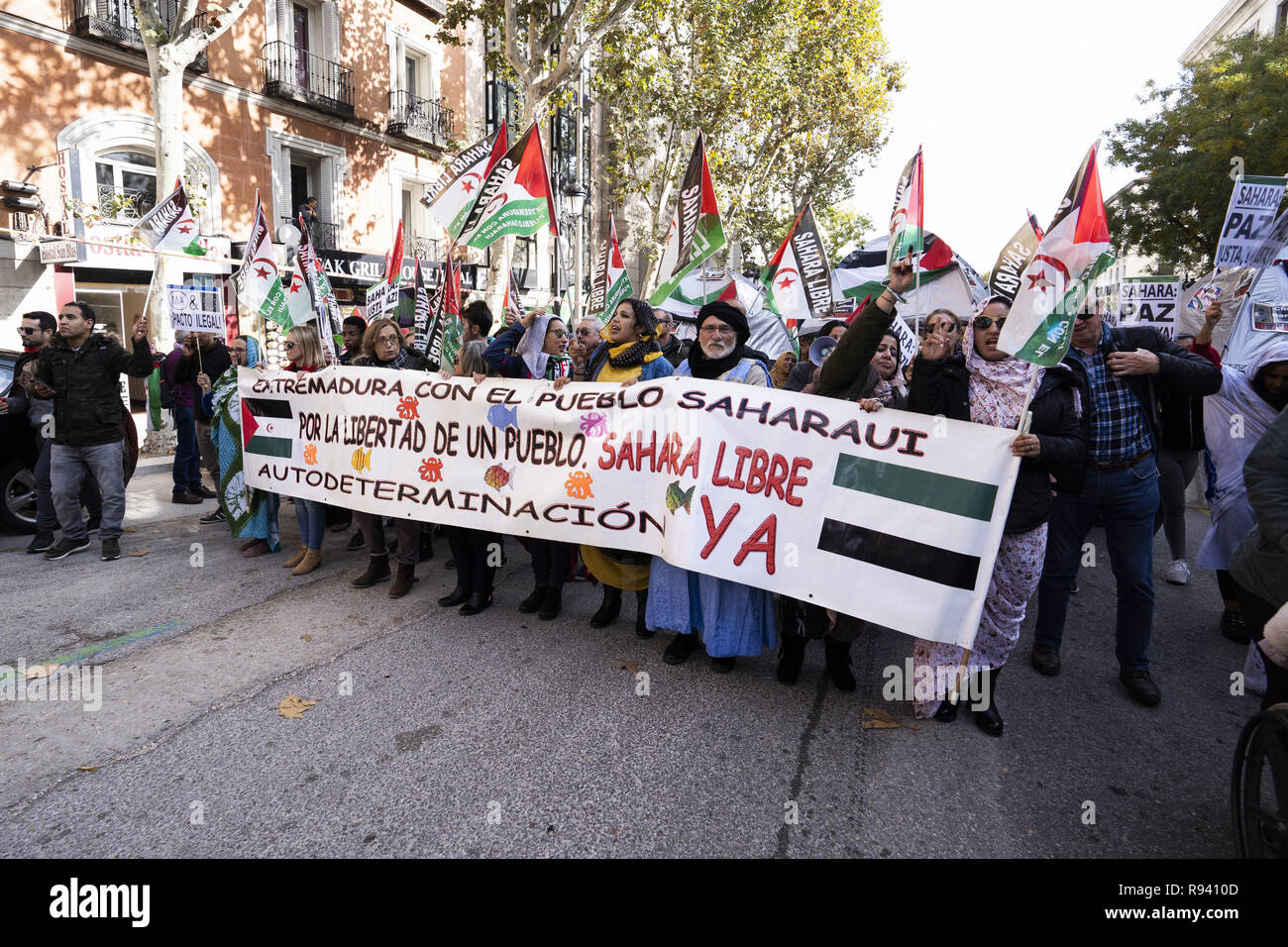 Thousands demonstrate in Madrid, Spain, for freedom of Sahara and human ...