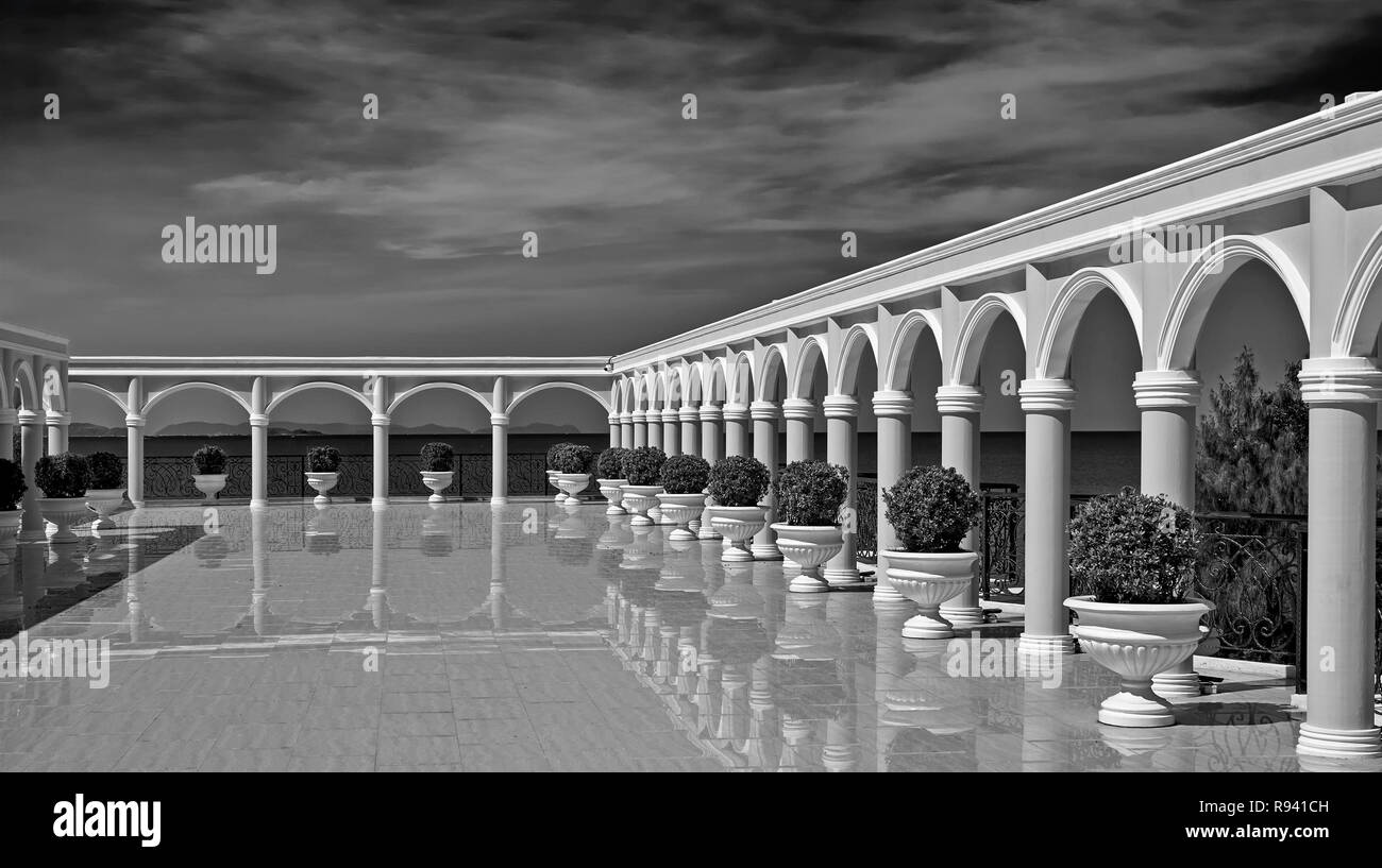 Arched balcony hi-res stock photography and images - Alamy