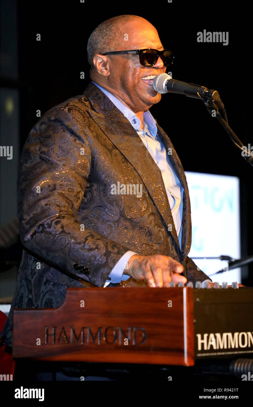 Emerald City Visionary Awards Gala, benefiting Foundation Fighting ...