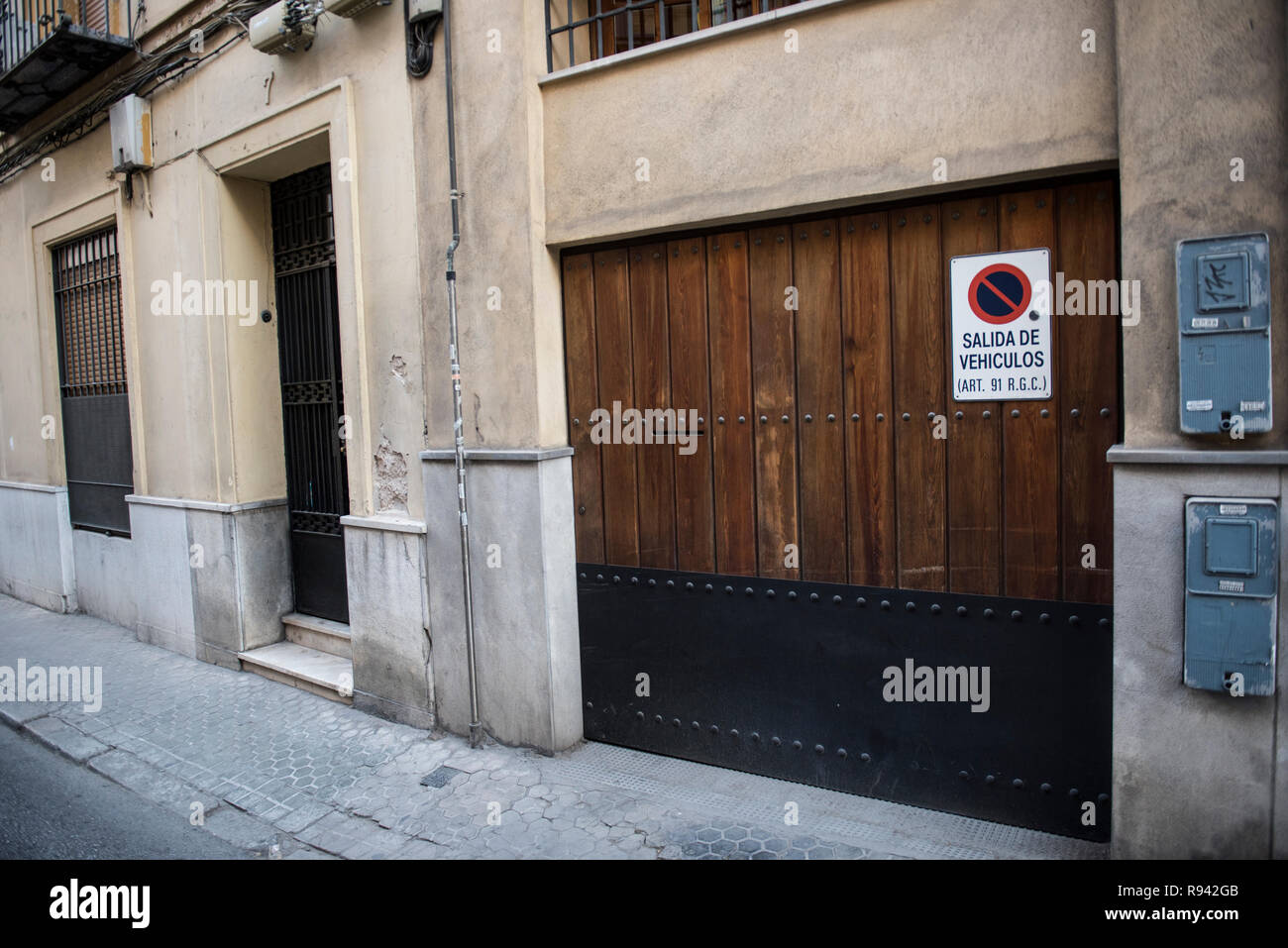 House building door closed hi-res stock photography and images - Alamy