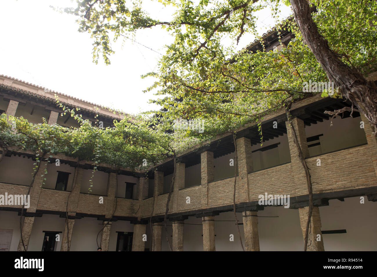 Old Residential Building Stock Photo - Alamy