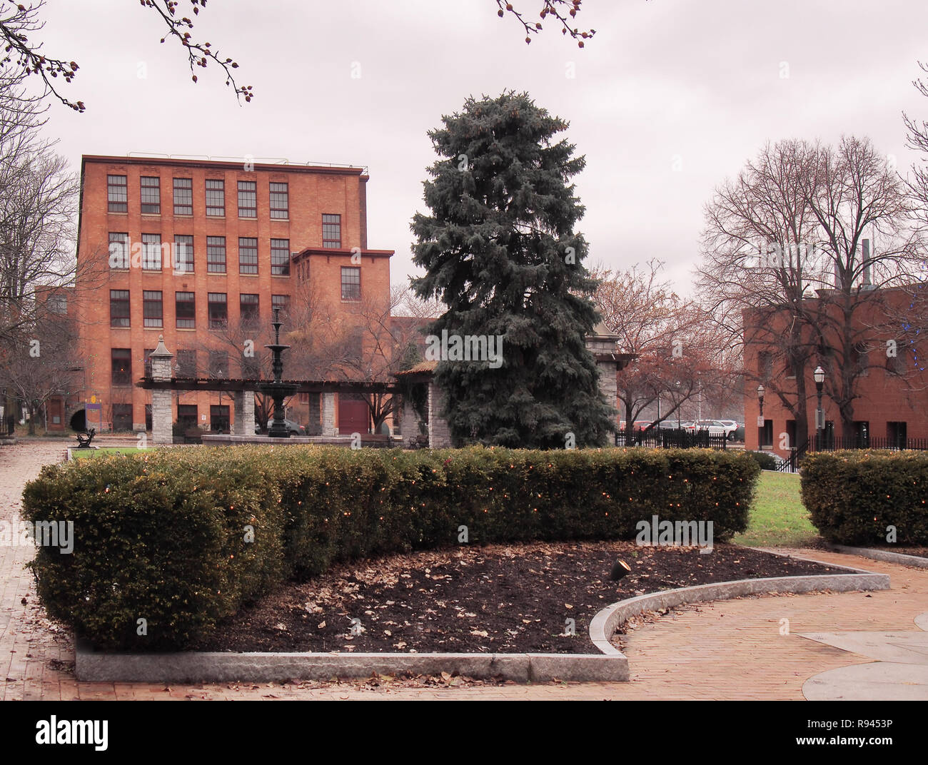 New york a courtyard hi-res stock photography and images - Alamy