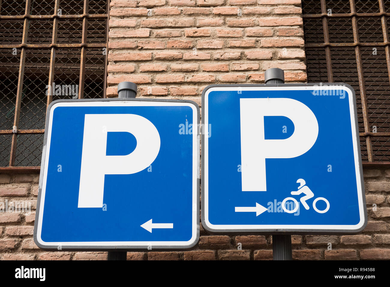 Symbol signboard hi-res stock photography and images - Alamy