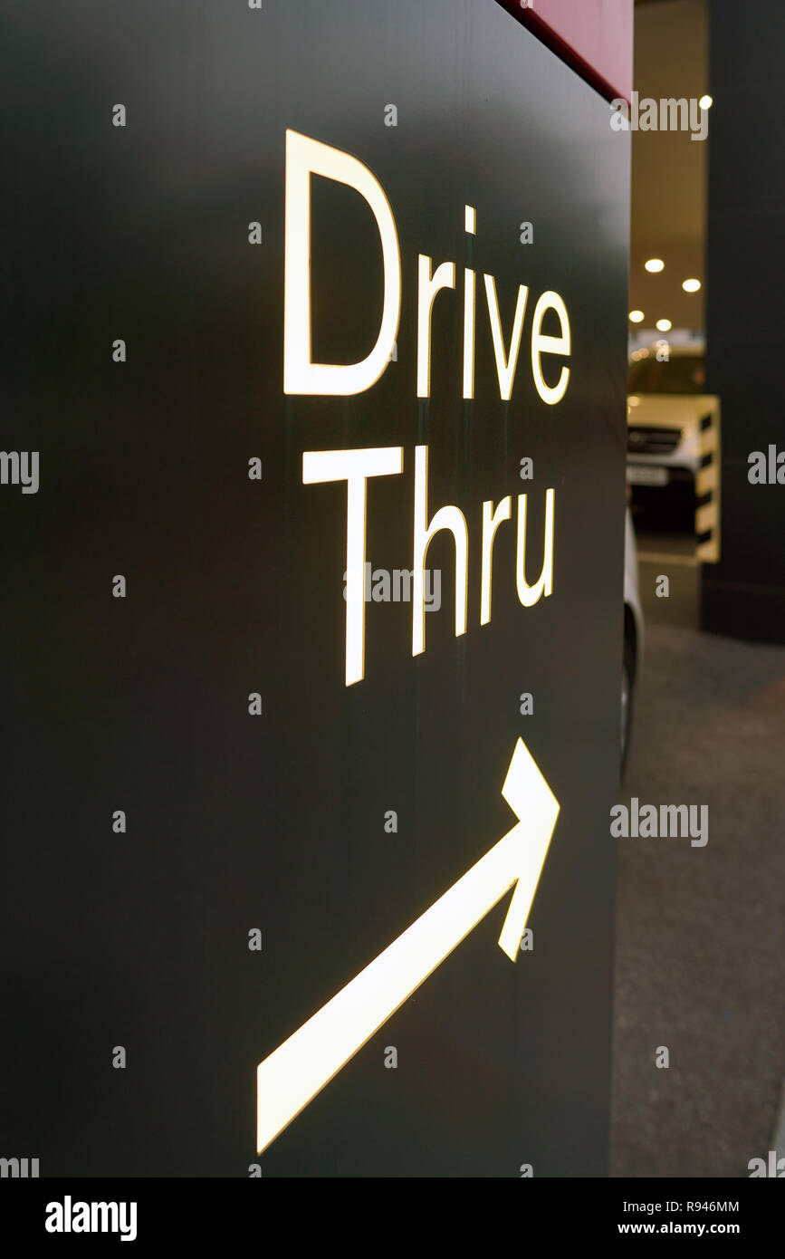 Drive thru arrow hi-res stock photography and images - Alamy