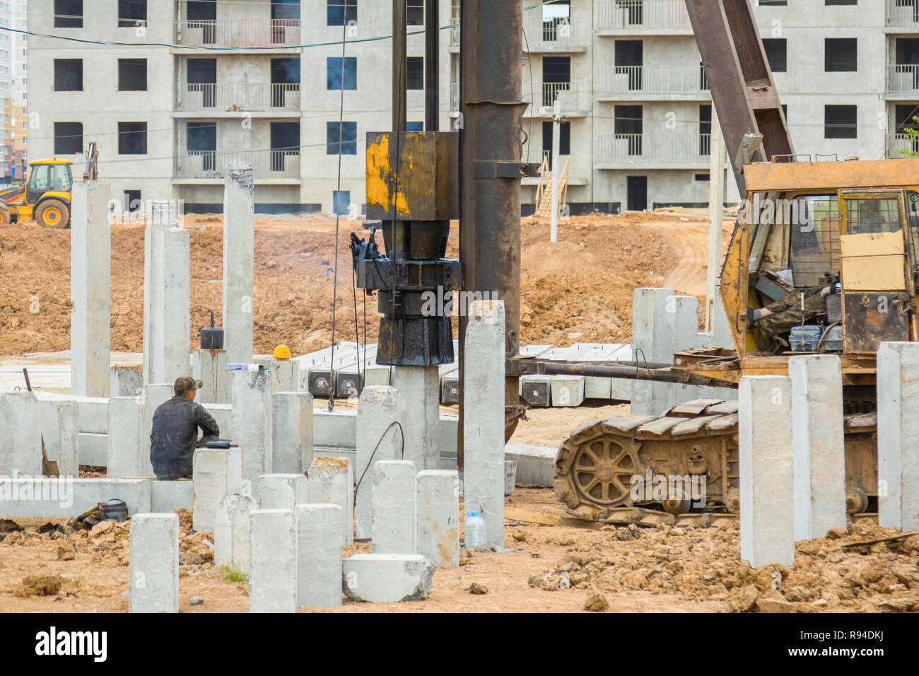 Piling hammers hi-res stock photography and images - Alamy