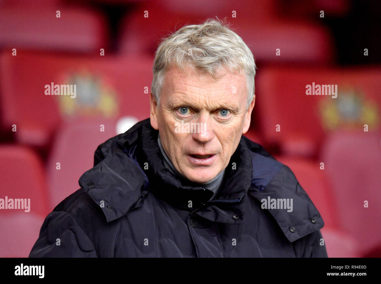 David moyes in the stands hi-res stock photography and images - Alamy