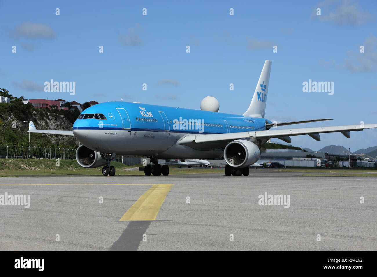 Airbus A.330-300 of KLM, Royal Dutch Airlines about to depart SXM on ...
