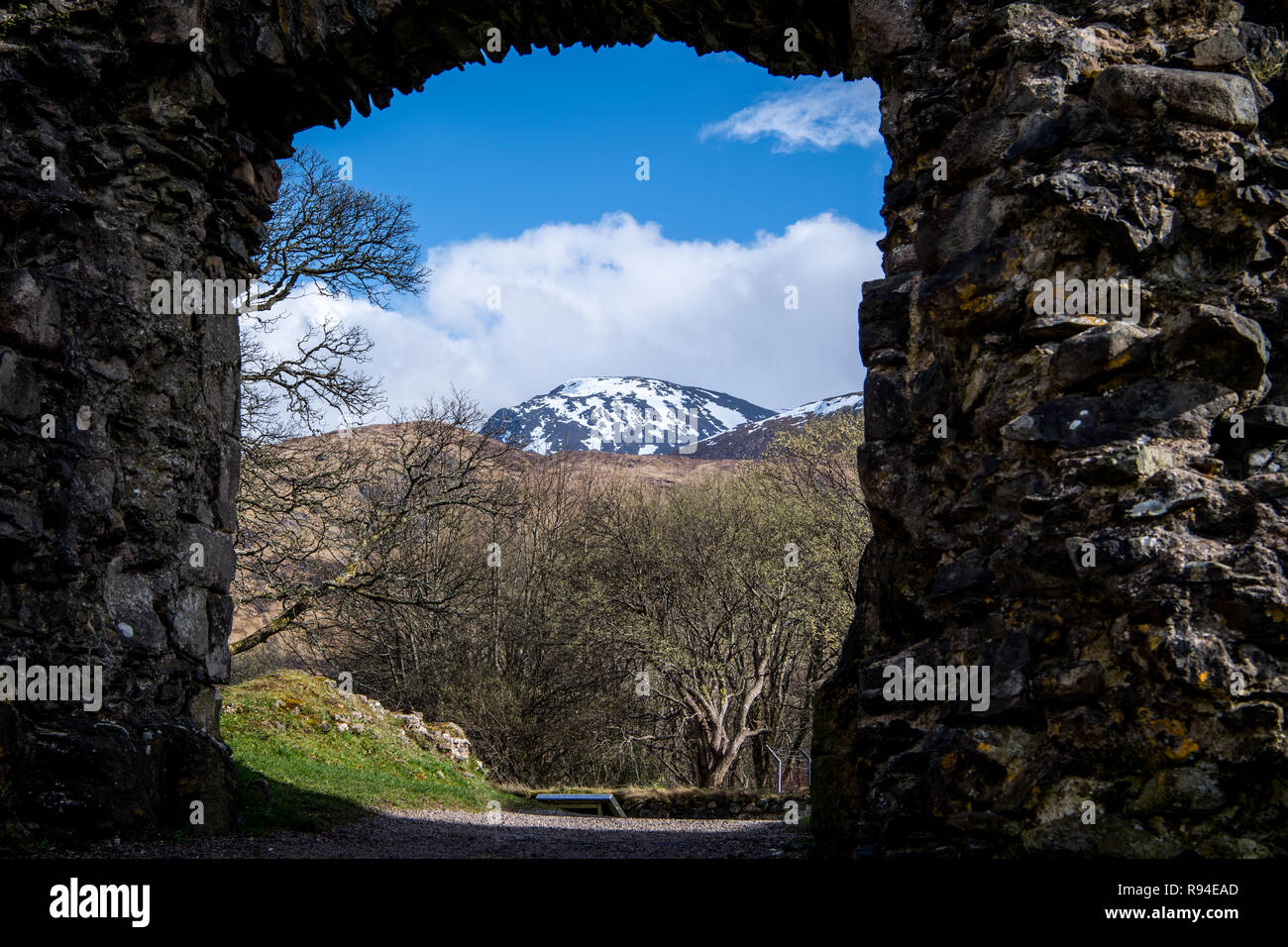 View of Ben Nevis from Old Inverlochy Castle, Fort William, Scotland ...
