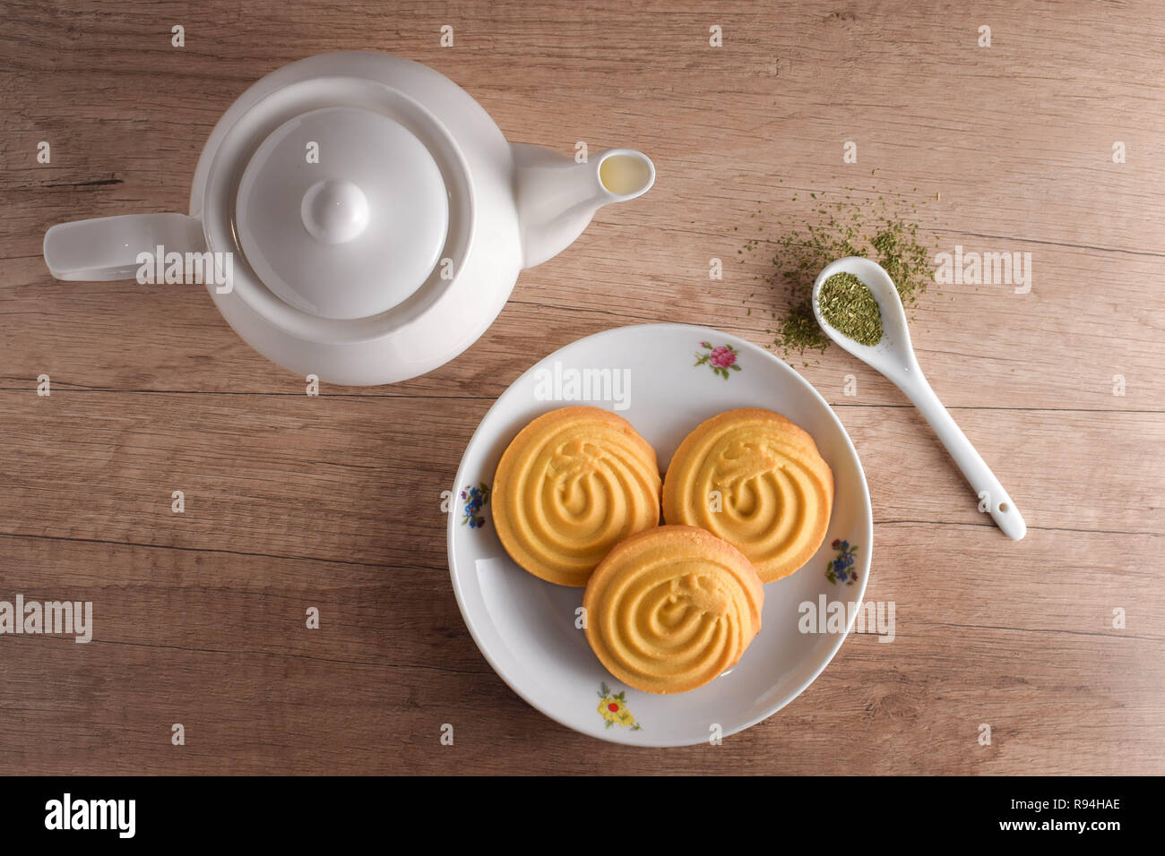 Pot cookies hi-res stock photography and images - Alamy