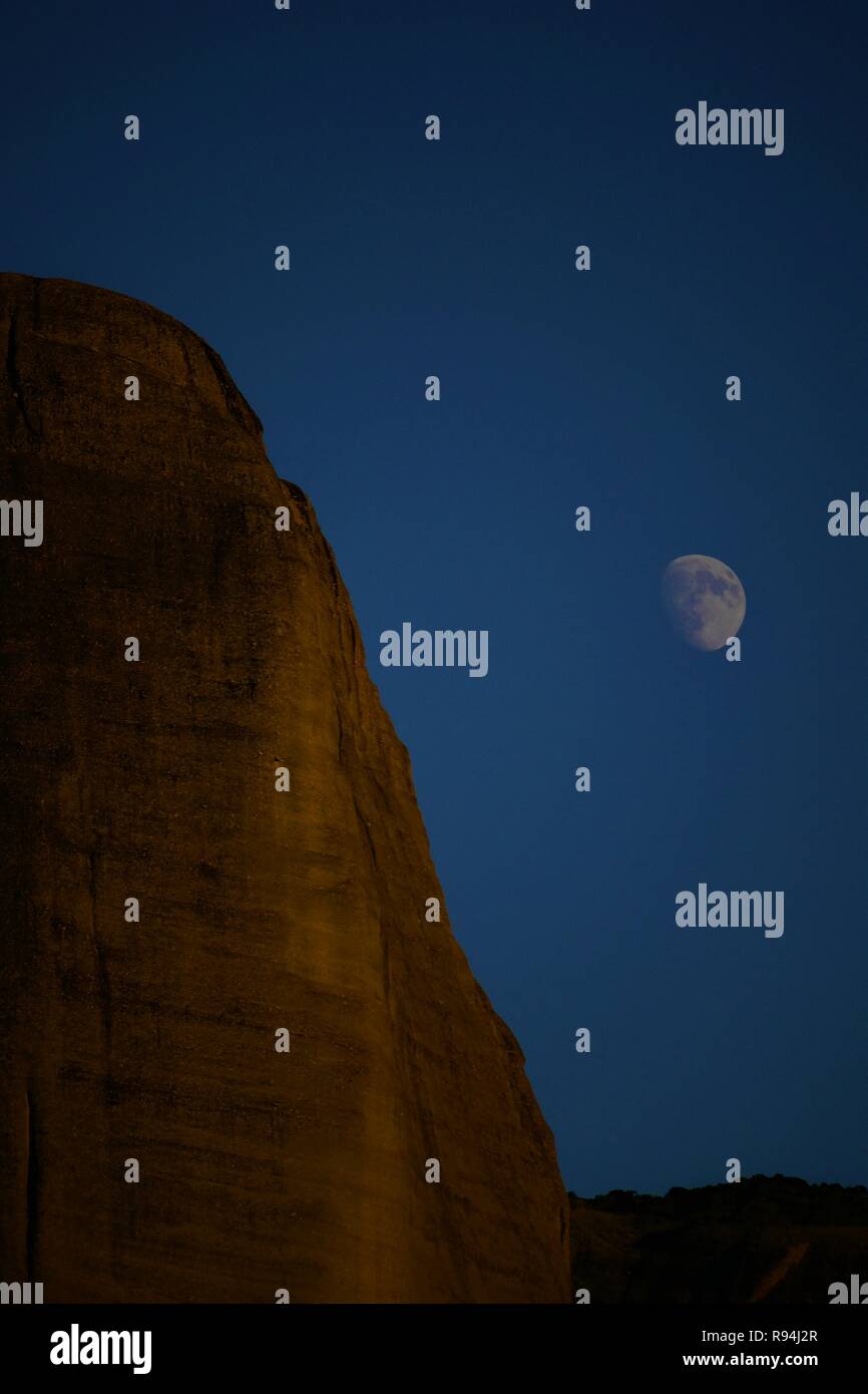 Big moon hi-res stock photography and images - Alamy