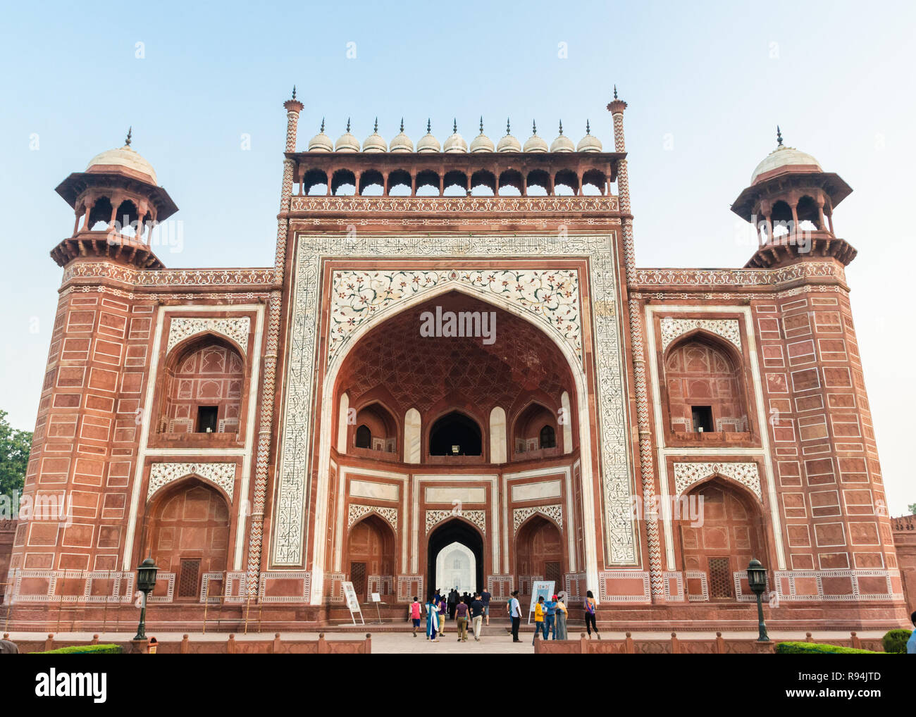 Taj mahal painting hi-res stock photography and images - Alamy