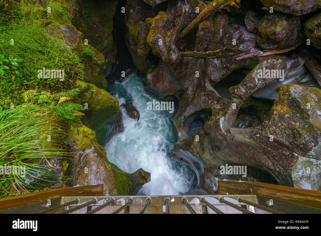 The chasm fiordland hi-res stock photography and images - Alamy