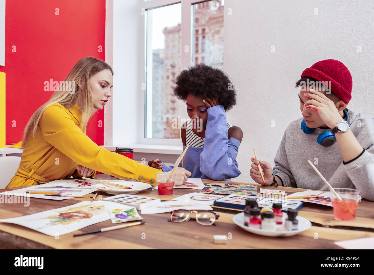 Tired students hi-res stock photography and images - Alamy