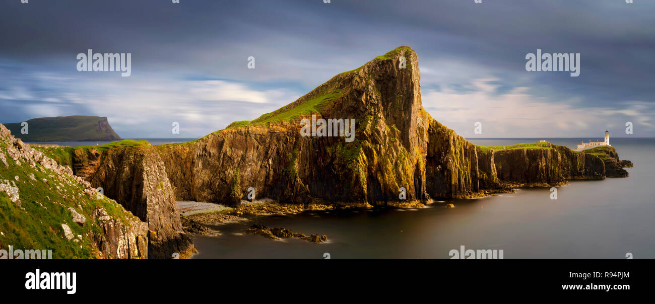 Neist point peninsula white hi-res stock photography and images - Alamy