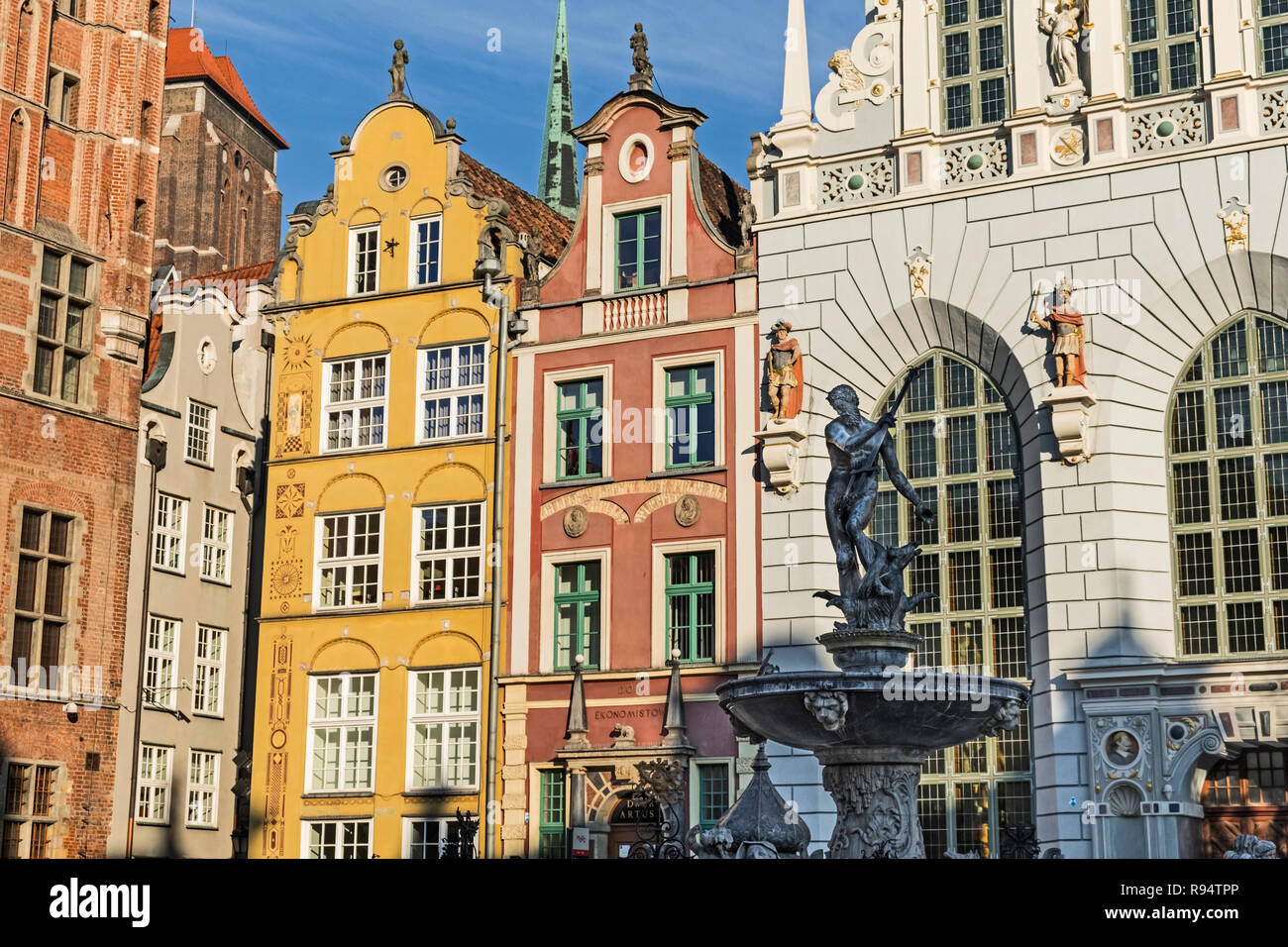 Neptune Fountain and Artus Court Dlugi Targ Long Market street Gdańsk ...