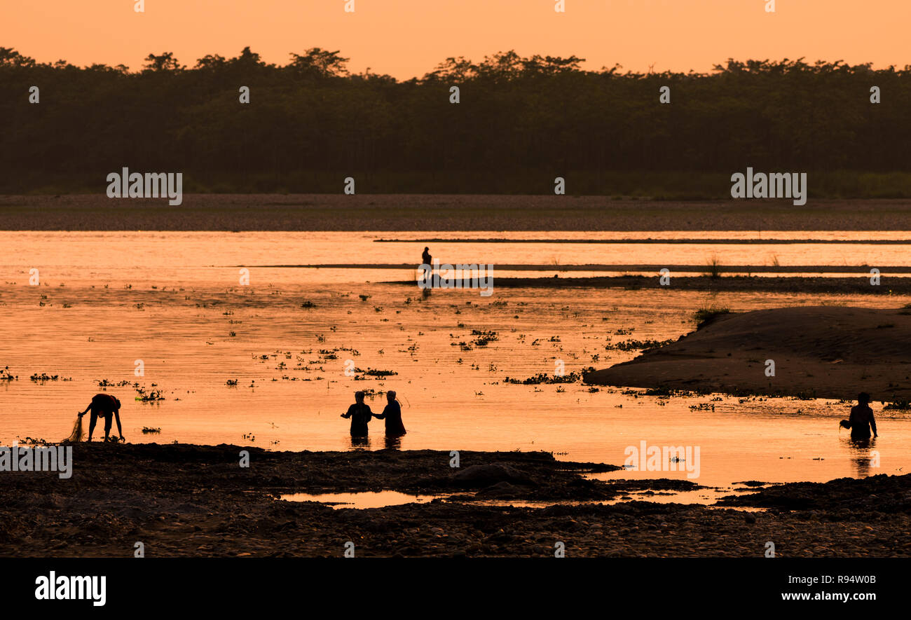 Women fishing pond hi-res stock photography and images - Alamy