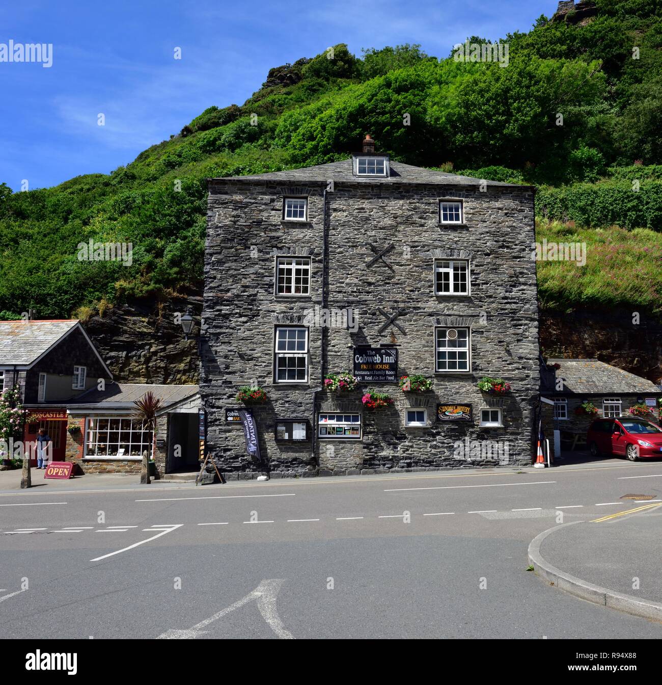 The Cobweb Inn,Boscastle,Cornwall,England,UK Stock Photo - Alamy