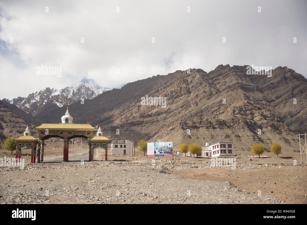 Roads of Ladakh Stock Photo - Alamy
