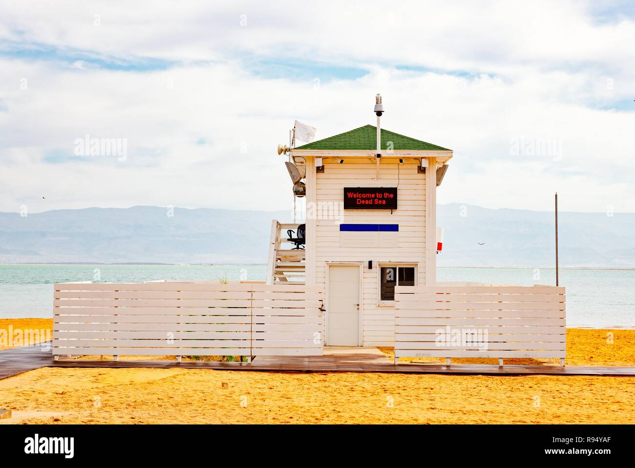 Lifeguard station on the beach over Dead Sea. Ein Bokek, Israel Stock Photo - Alamy