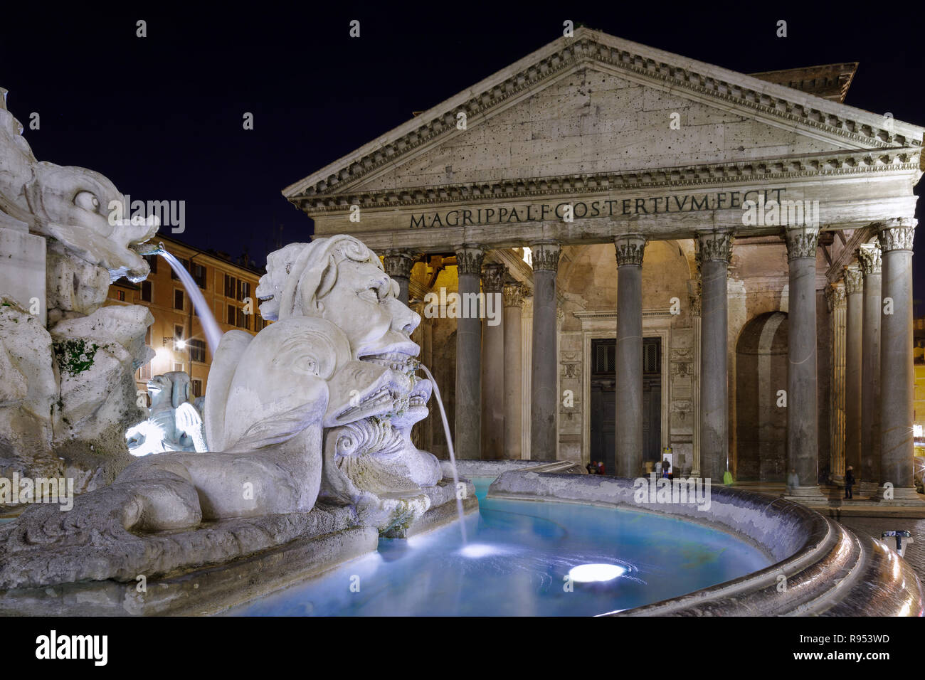 First floor of the fountain and in the background the facade of the ...