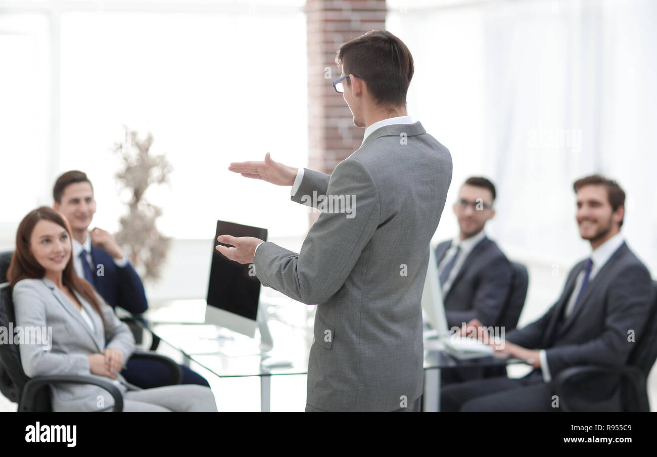 Women meeting back of head hi-res stock photography and images - Alamy