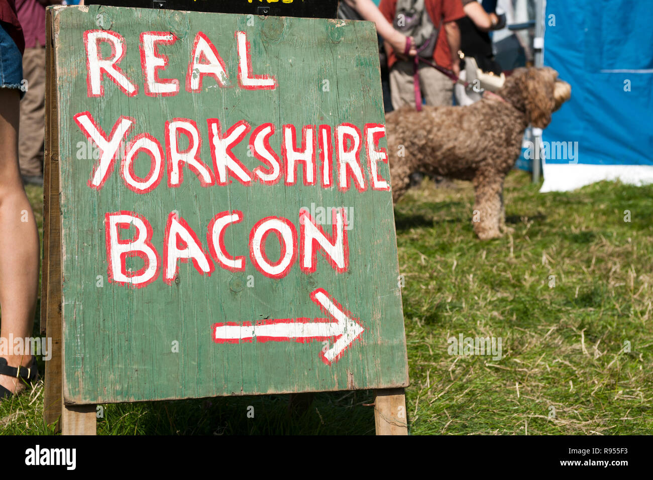 Funny yorkshire sign uk hi-res stock photography and images - Alamy