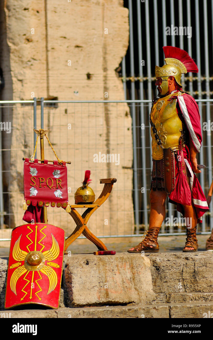 Gladiator colosseum flag hi-res stock photography and images - Alamy