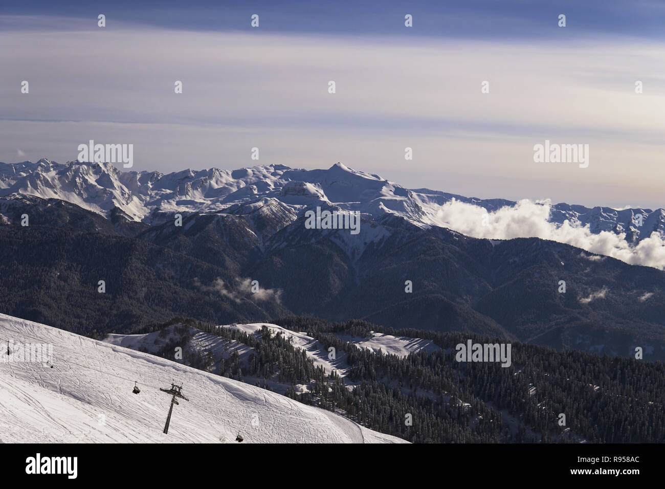Snow snowboard skiers ski resort mountain landscape Stock Photo - Alamy
