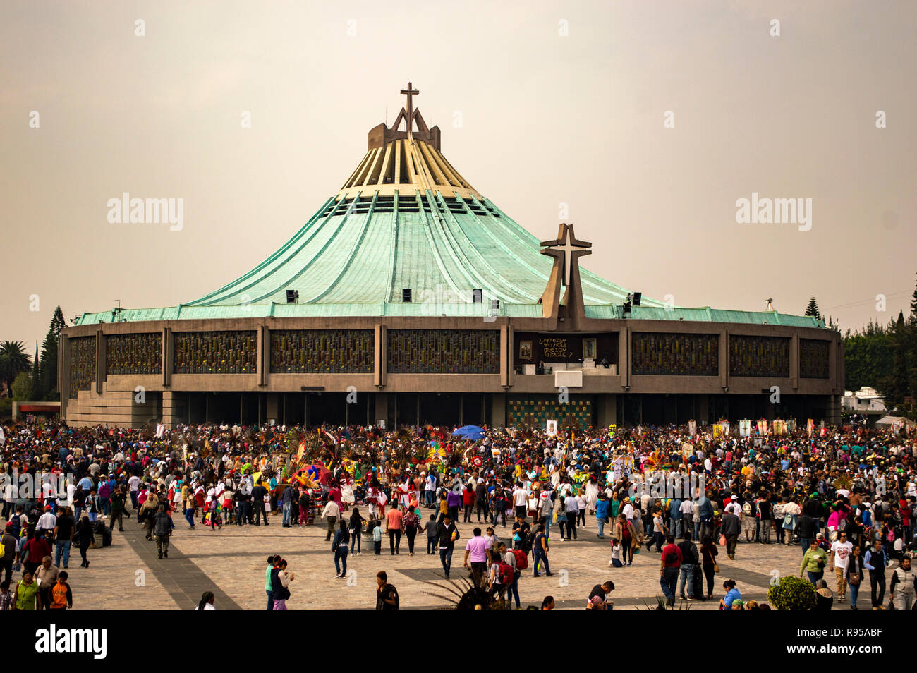 Basilica in mexico hi-res stock photography and images - Alamy