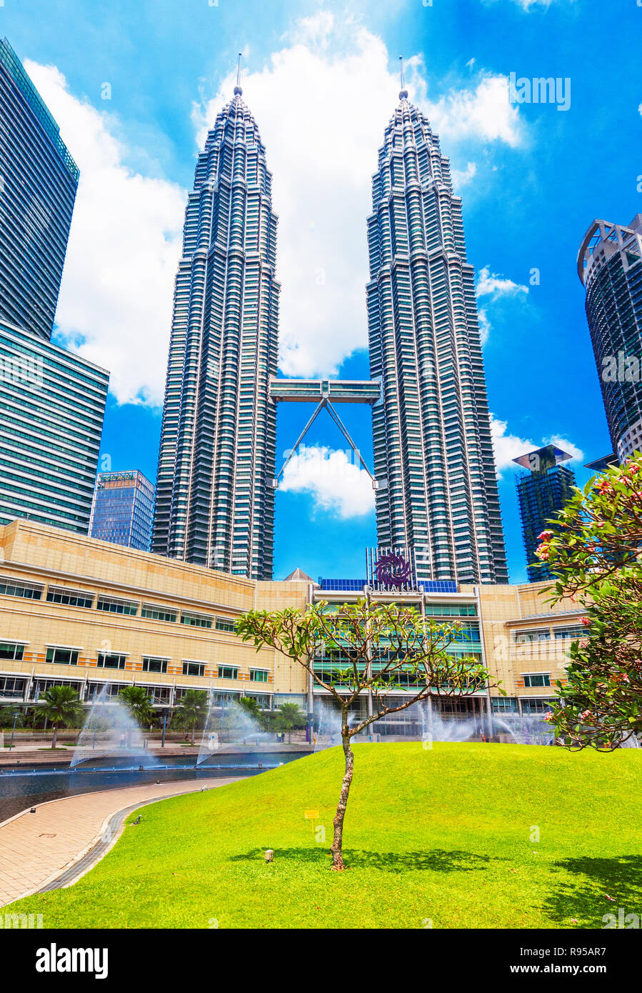 KUALA LUMPUR, MALAYSIA - FEBRUARY 16, 2018: View of the Petronas twin ...