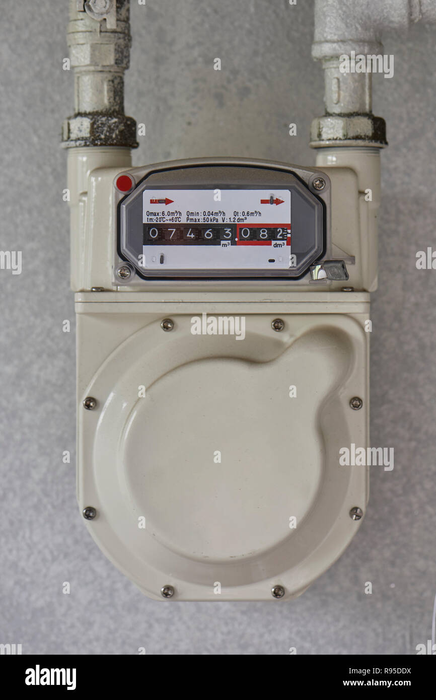 Natural gas meter hi-res stock photography and images - Alamy