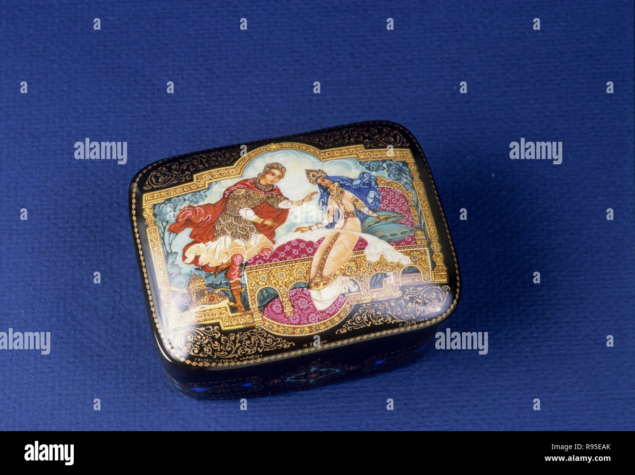 Ceramic pot or container hi-res stock photography and images - Alamy